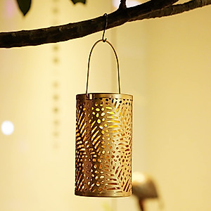 FLJZCZM Solar Lanterns Lights Outdoor Lantern Hanging Garden Metal Retro Light Battery Table Lamp Decorative Yard Camping Waterproof (Golden)