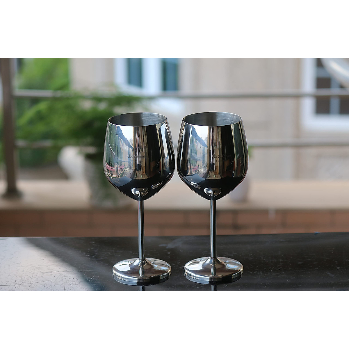 Wine Glass Set, Stainless Steel Long Stem Wine Glasses for White Red Wine Cocktail, Set of 2 Dishwasher Safe No BPA Unbreakable 8 Oz Wine Goblet for Housewarming Travel Outdoor Camp Picnic Formal Use