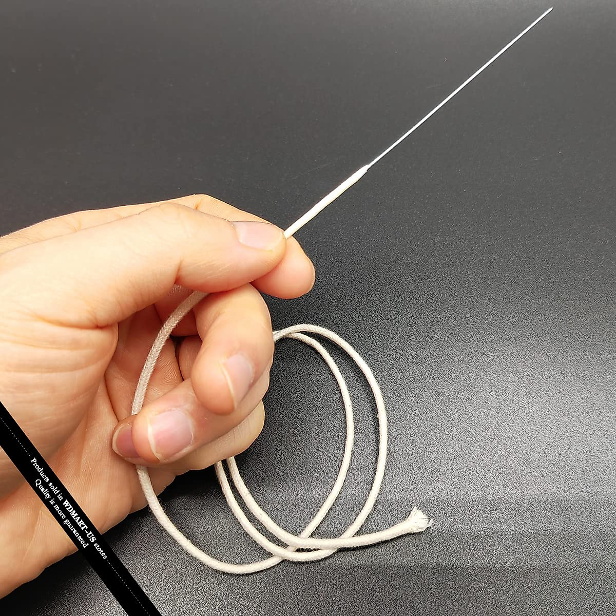 WDMART-US Kerosene Lighter consumables · Cotton core with Metal Guide Needle · Cotton core for Exchange · Suitable for Most Brands of Kerosene Lighter (Length: 19.69in-Diameter: 0.09in)