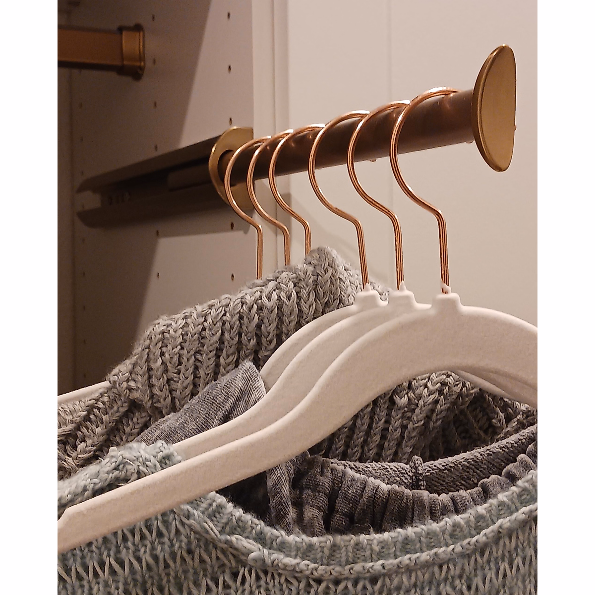 TAG Hardware Premium 11 3/4 Inch Long Pullout Closet Wardrobe Valet Rod (Matte Gold)