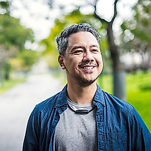 Airvida M1 Wearable Ionic Air Purifier| Titanium Necklace and Collar Clip| 99% removal rate verified by 3-party labs| USB rechargeable (19.6 in, Black)| Best gift for mom