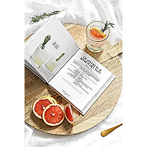 Drinking for Two: Nutritious Mocktails for the Mom-To-Be