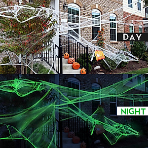 Aodaer 1600sqft Halloween Glow in the Dark Spider Web Glow Fake White Stretch Spider Web Halloween Decoration Cobwebs for Halloween Party Indoor Outdoor Supplies