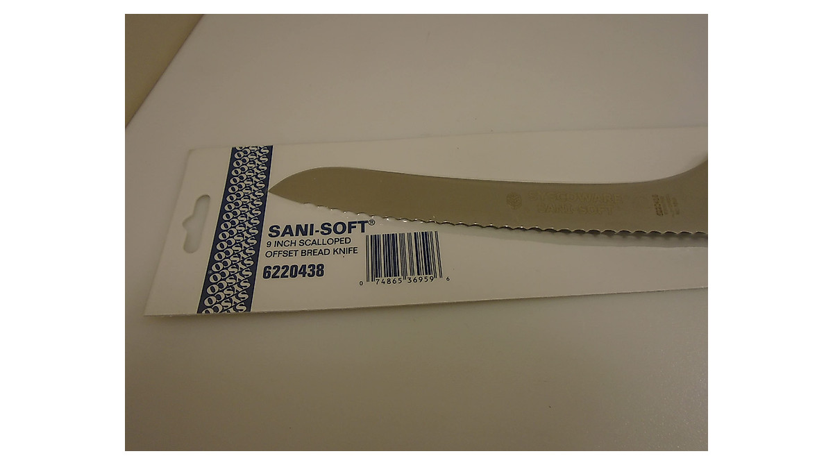 Sysco USA 9" Scalloped Sandwich Knife - Soft Grip