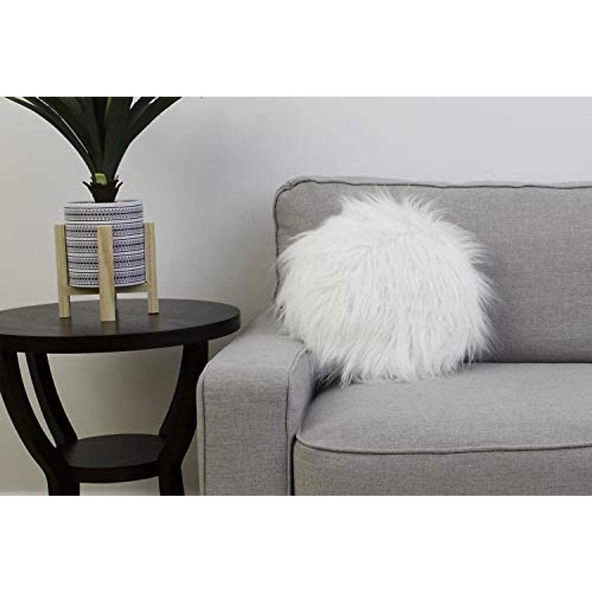 Thro by Marlo Lorenz TH015177002E 16" Kari Keller Round Faux Mongolian Pillow, 1 Count (Pack of 1), White