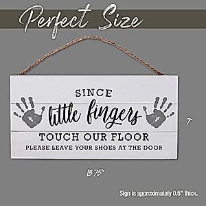 GSM Brands Little Fingers No Shoes Wood Plank Hanging Sign (13.75 x 6.9 Inches)