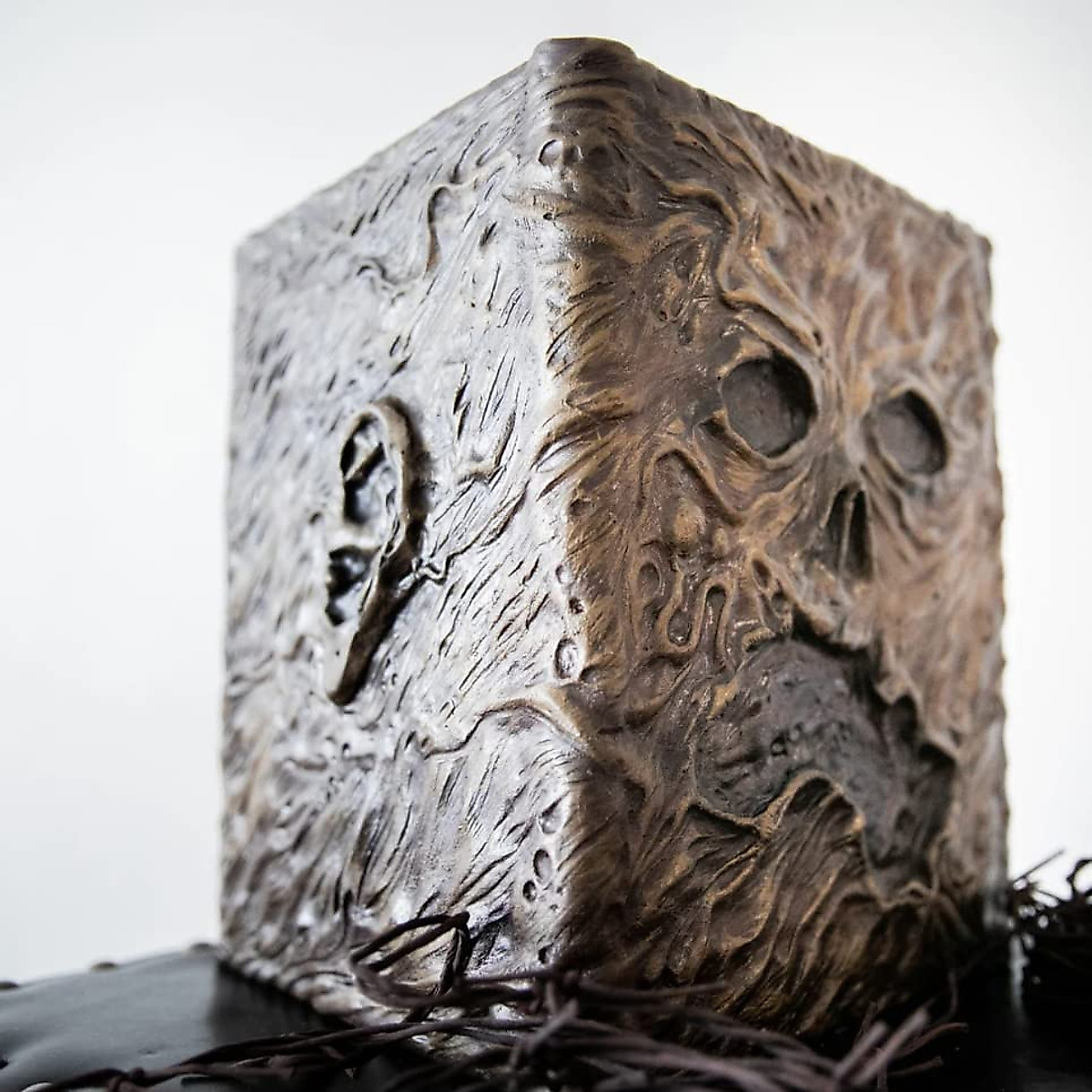 Necronomicon Evil Dead Necronomicon Book of The Dead Spellbook Leather Hardcover Necronomicon Journal Spells Decoration Lovecraft Horror Movie Prop Decor Notebook