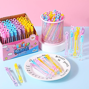 Libima 200 Pcs Bubble Party Favors Mini Bubble Wand Bulk with Display Box, Pastel Bubble Wand Sticks for Princess Party Supplies, Birthday, Wedding Decoration, Goody Bag Fillers, Carnival Prizes