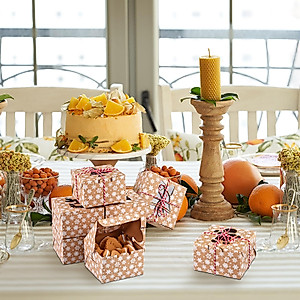 Tenare 30 Pieces Christmas Cookie Boxes with Clear Window Cupcake Boxes Bakery Boxes Pastry Packaging Boxes Brown Kraft Present Box with Rope for Food Present Giving, 4 x 4 x 2.5 Inches (Delicate)