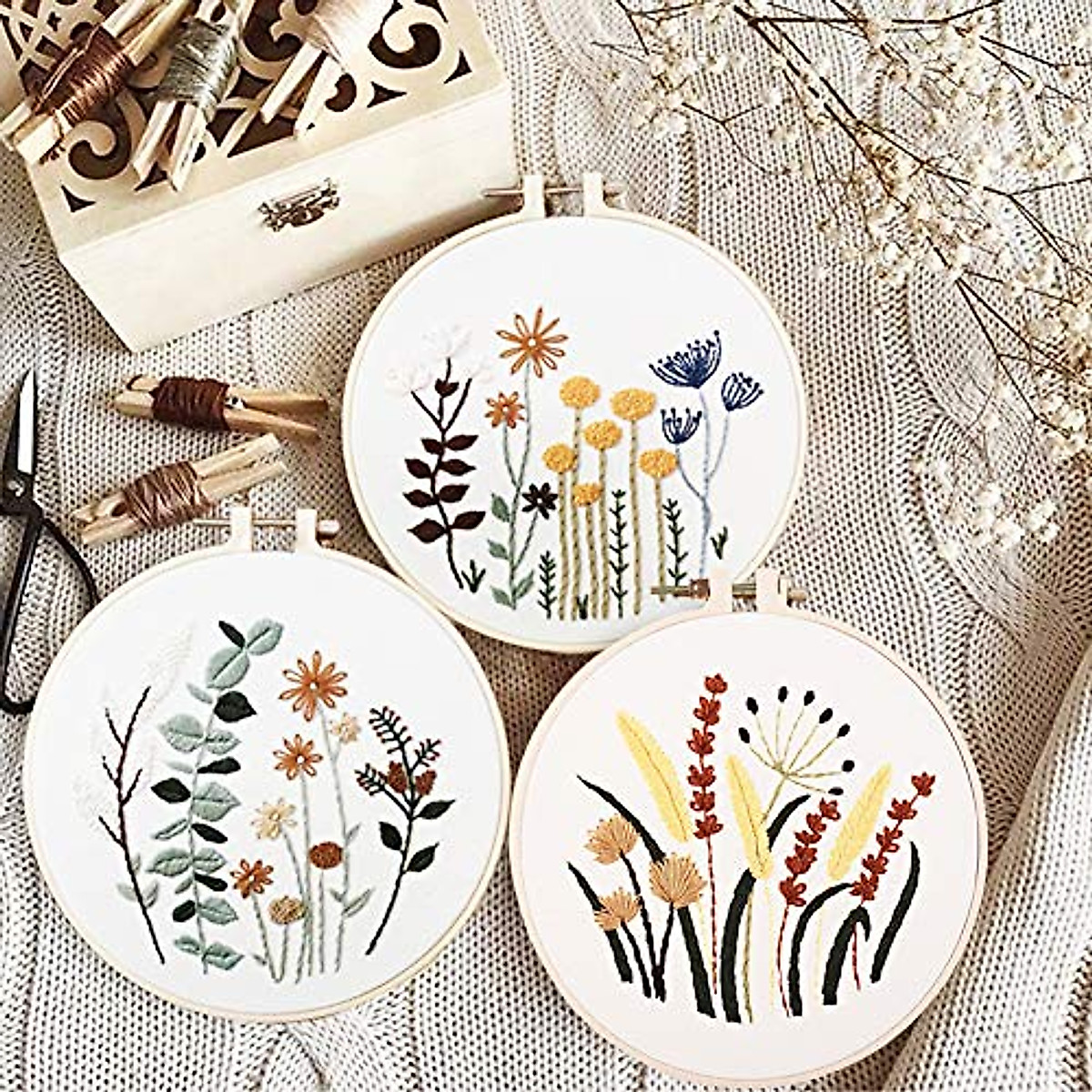 YINVA 3 Sets Embroidery Beginner Kits Embroidery Starter Kit Cross Stitch Kit Include 3 Embroidery Clothes with Floral Pattern Instructions Hoops Floss Thread Fabric Needles for Beginners