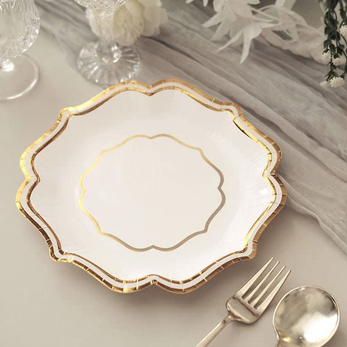 Tableclothsfactory 25 Pack | White/Gold 8" Scallop Rim Dessert Party Paper Plates, Disposable Appetizer Salad Plates - 300 GSM