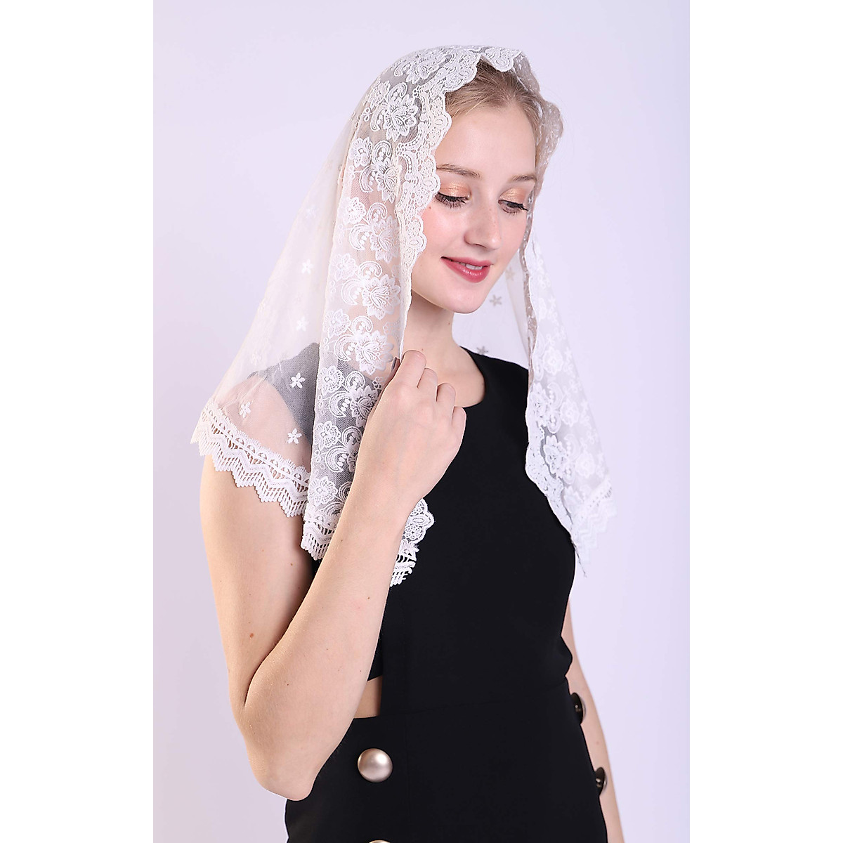 Grettytling Chapel Veil Embroidered Lace Mantilla Veil Head Covering Veils for Church，White