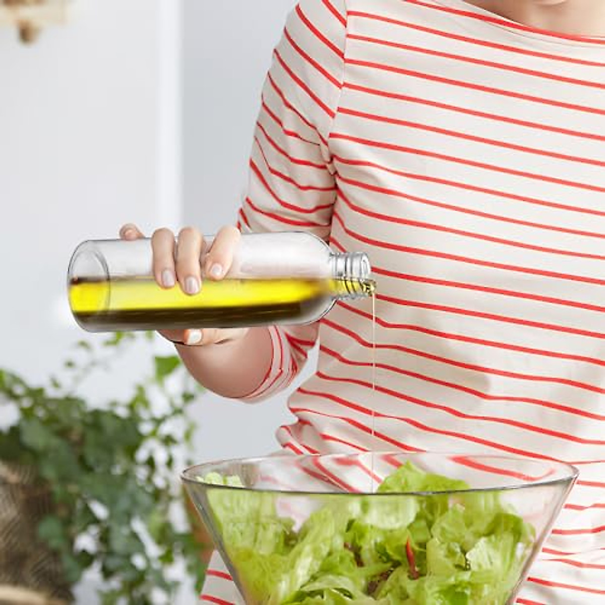 HEALLILY 8pcs Transparent Beverage Bottle Clear Milk with Lids Juice Bottles with Caps Distilled Water Gallons Case/6 Plastic Juice Bottles Drink Container Ordinary Small Empty Bottle