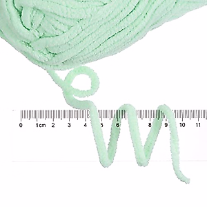 HARFINGTON Chenille Yarn Velvet Blanket Yarn 100g/3.5oz #6 Super Bulky Polyester Soft Knitting for Crochet Weaving Bag Scarf Hat, Light Green