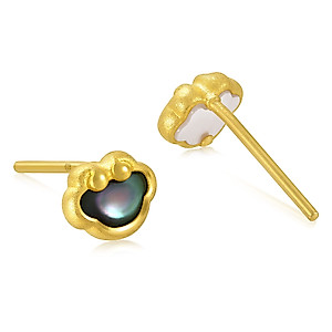 CHOW SANG SANG Cultural Blessings Daily Bliss 999.9 24K Solid Gold Mother of Pearl Ruyi Stud Earrings 92493E