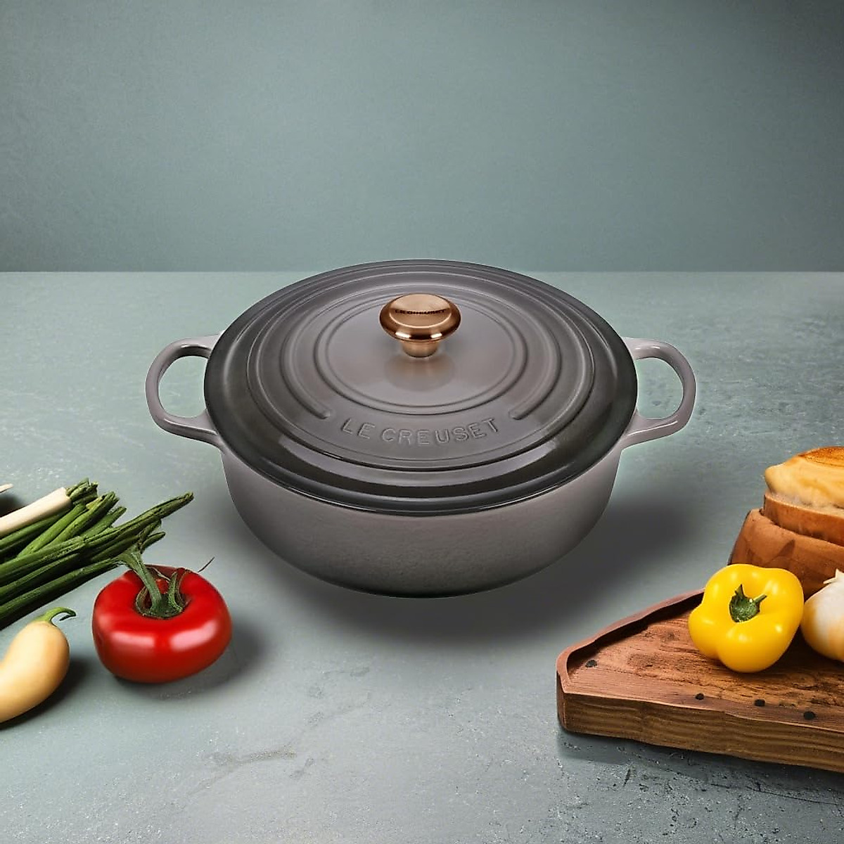 Le Creuset Signature 6.75-quart Round Wide Oven with Copper Knob - Enameled Cast Iron (Oyster)
