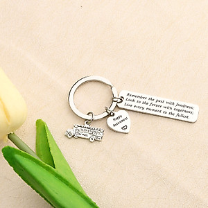 FUSTMW Thank You Gift for School Bus Driver Keychain Appreciation Gift End of The School Year Gift (School Bus Driver Retirement gifts)