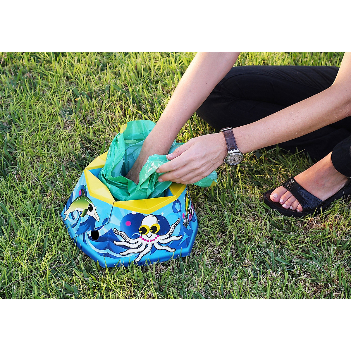 COMFYDO! Travel Potty Foldable Disposable Multiple-Use Potty Training (Ocean Fun) (Blue)