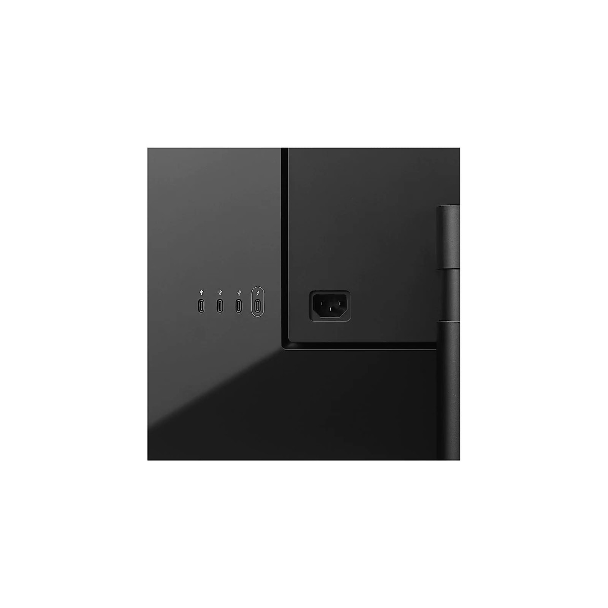 LG 27” 27MD5KB-BUltraFine™ 5K IPS Monitor with Thunderbolt 3 & Type C Ports & macOS Compatibility, Black