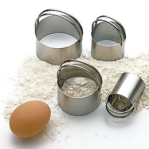 RSVP International Endurance Round Biscuit Cutters - Stainless Steel, Set of 4 | Nest for Easy Storage | For Cutting Thick or Thin Dough | Professional | High Handle Arch