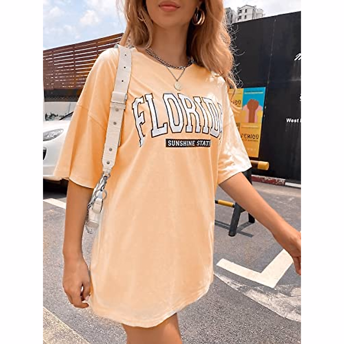 MISSACTIVER Women Florida Letter Graphic Print Tee Shirt Oversized Short Sleeve Crew Neck Drop Shoulder Casual T-Shirt Tops Apricot
