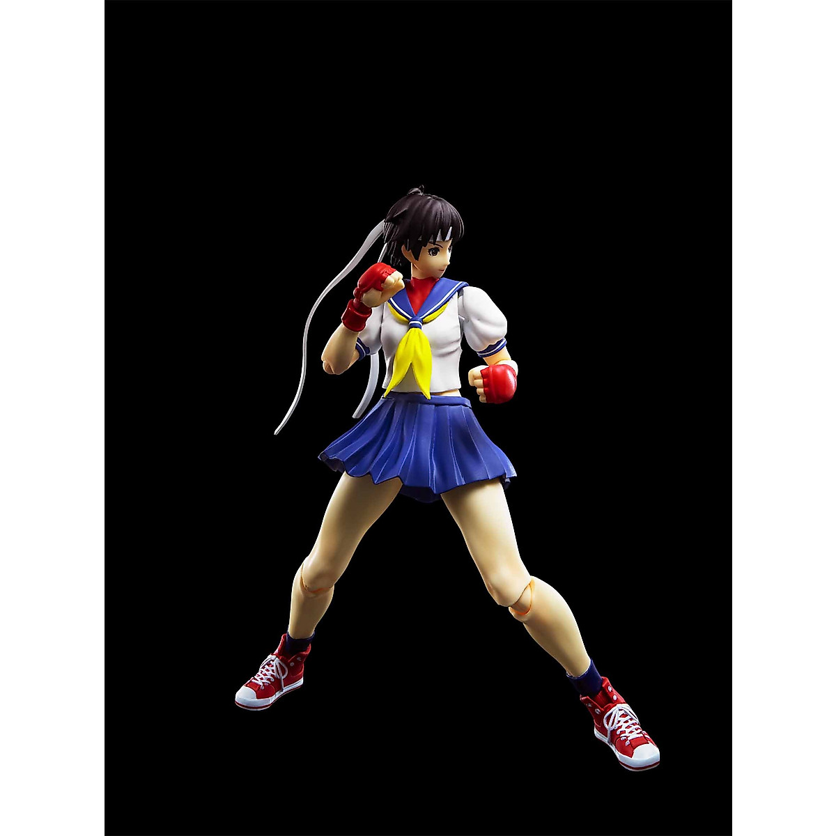 Bandai Tamashii Nations S.H.Figuarts Sakura Kasugano "Street Fighter" Action Figure, Multi-colored, 8" (BAN23895)