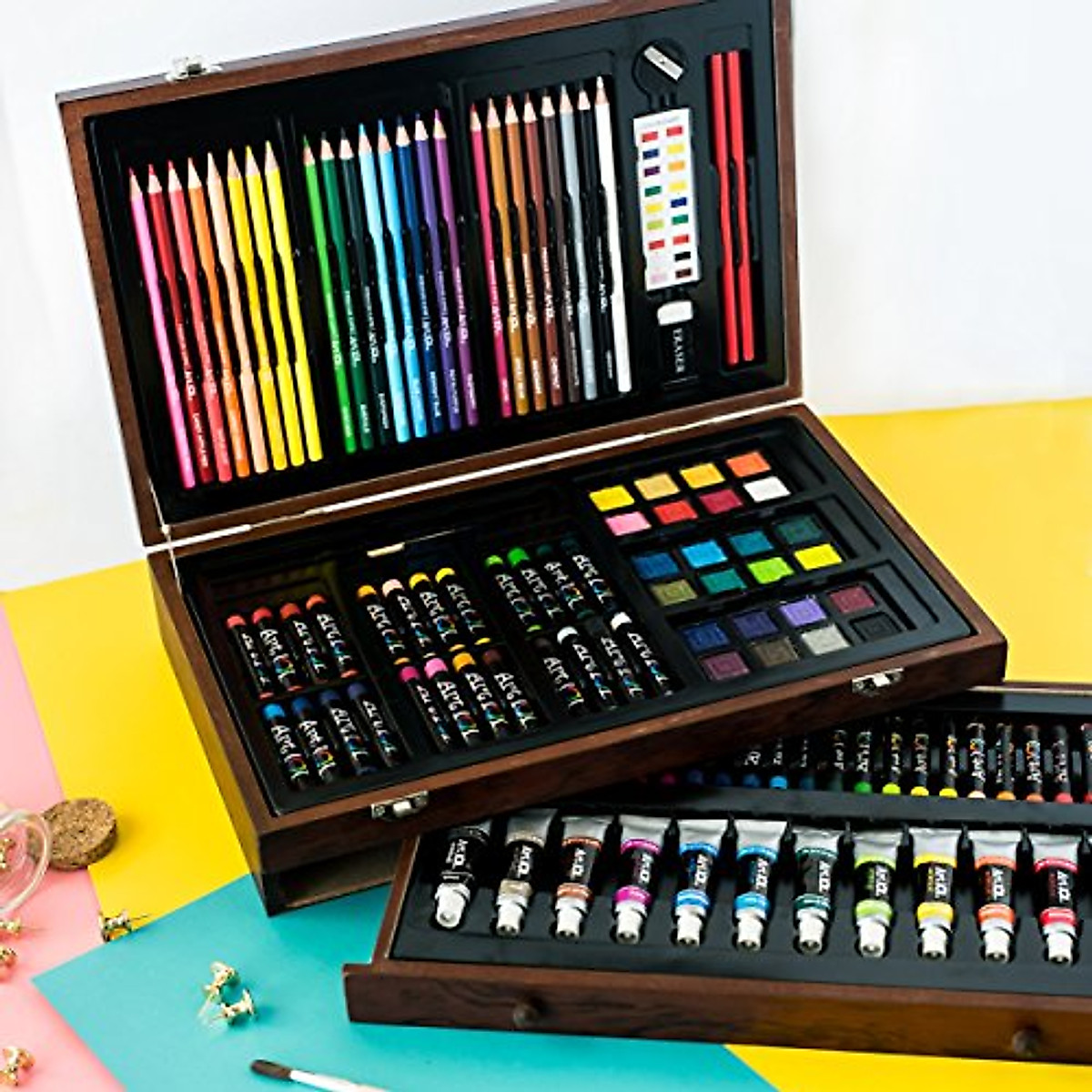 Art 101 USA Deluxe Art Set with 119 Pieces in a Wood Organizer Case, Includes Color Pencils, Paints, brushes and palettes, Learning guides, Portable Art Studio