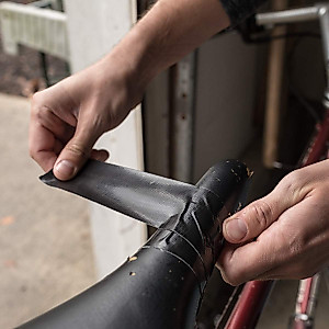 Duck Brand Max Strength Duct Tape, Black, 1-Roll Pack, 1.88 Inch x 35 Yards, 240867