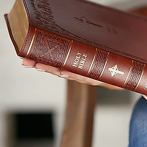 NABRE, New American Bible, Revised Edition, Catholic Bible, Large Print Edition, Leathersoft, Brown, Comfort Print: Holy Bible