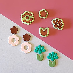 4 Pieces Set Polymer Clay Cutters, Flower Shaped Clay Cutters for Jewelry Making Beginner, Clear Clay Earring Cutters for Pottery and Cookie Cutters