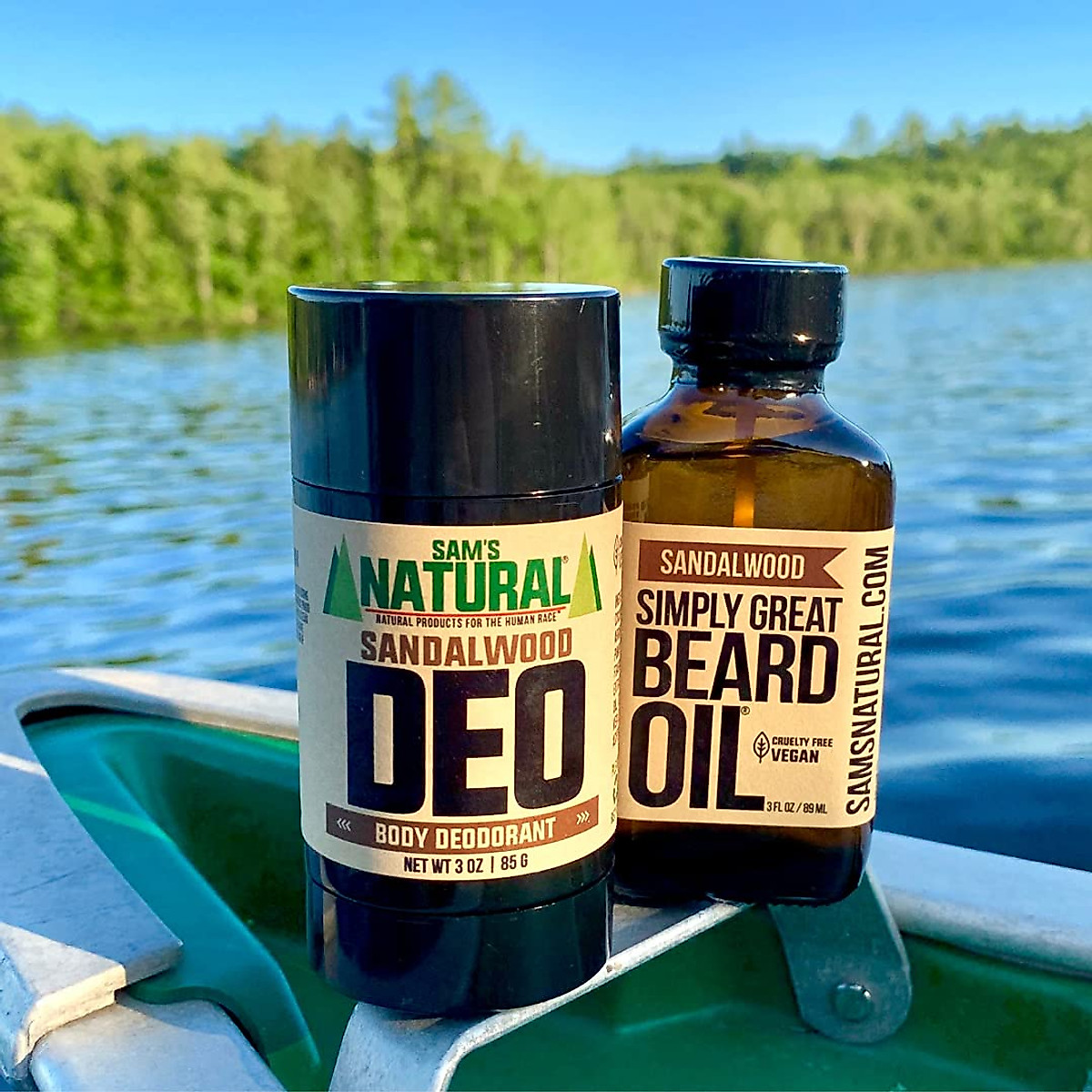 Simply Great Beard Oil - SANDALWOOD Scented - Holiday Gifts - Stocking Stuffers - Beard Conditioner 3 Oz Easy Applicator - Natural - Vegan and Cruelty Free Care for Beards - Gifts for Men with Beards