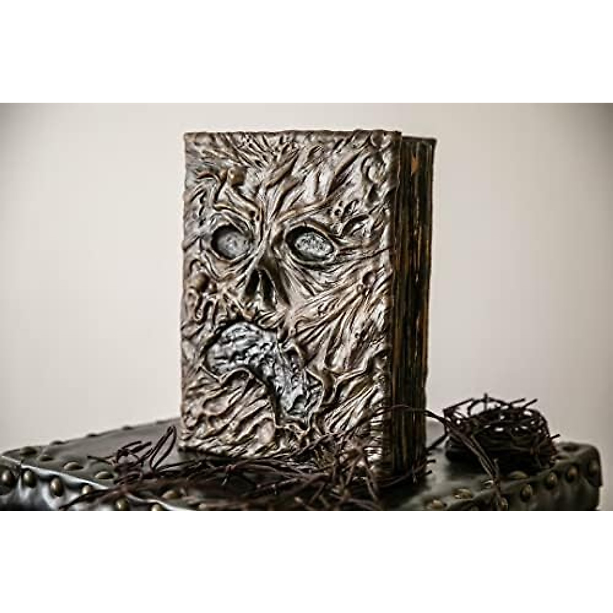 Hanoxe Necronomicon Evil Dead Necronomicon Book of The Dead Spellbook Leather Hardcover Necronomicon Journal Spells Decoration Lovecraft Horror Movie Prop Decor Notebook
