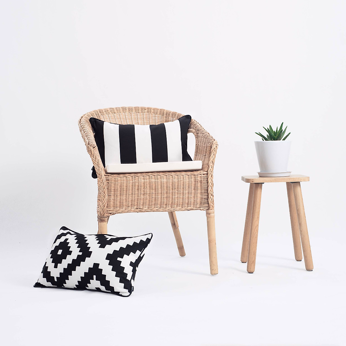 Hofdeco Decorative Lumbar Pillow Cover ONLY Indoor Outdoor Water Resistant Canvas Modern Black Stripes 12"x20"