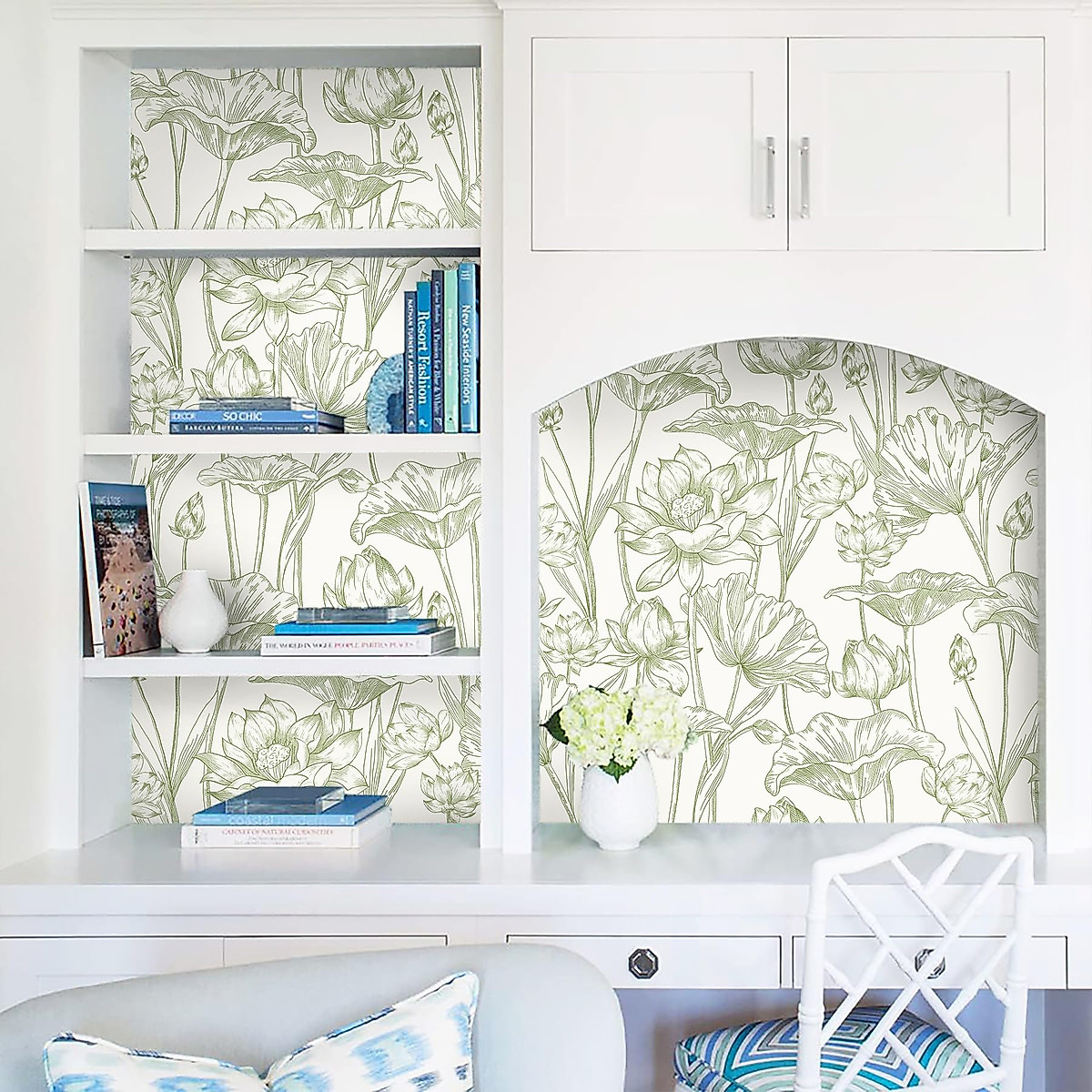 Vinjiasin Peel and Stick Wallpaper Green Floral Wallpaper Removable Wallpaper Self Adhesive Flower Leaf Contact Paper Lotus Wall Paper for Bedroom Bathroom Wallpaper Wall Covering 17.32"x 78.7"