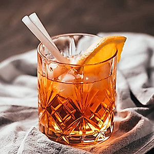 Rosoenvi Whiskey Glass Set of 4, Old Fashioned Glasses with Gift Box, 10oz Rocks Glasses Barware for Whiskey, Bourbon, Scotch and Liquor Drinks, Gift for Men