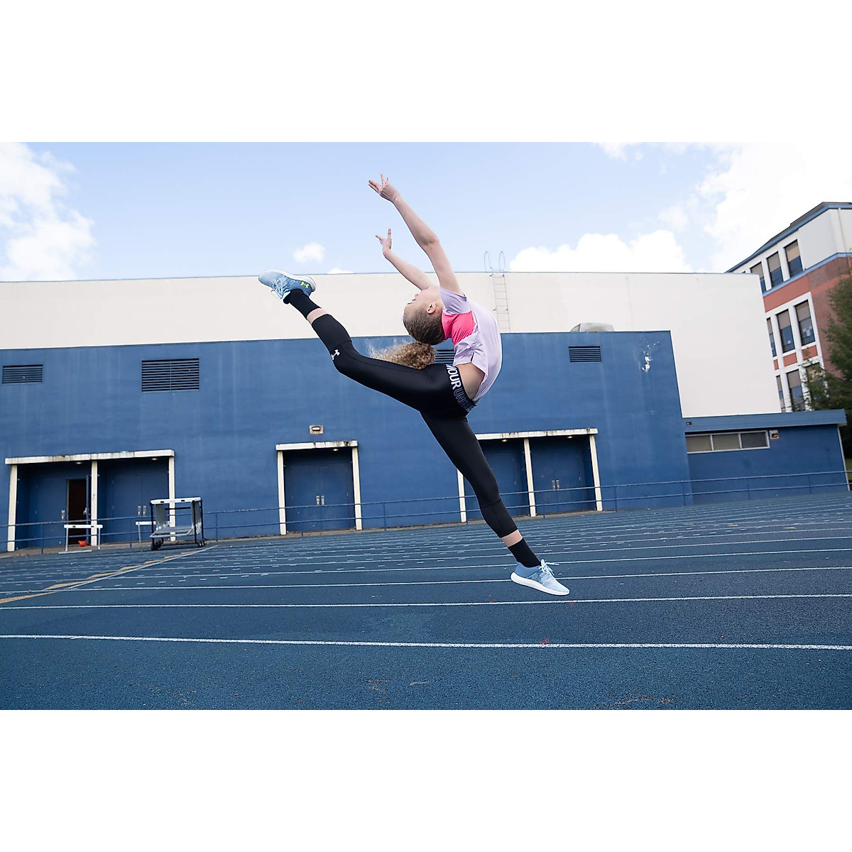 Under Armour Unisex-Child Performance Tech Crew Socks, Multipairs , Black (6-Pairs) , Small