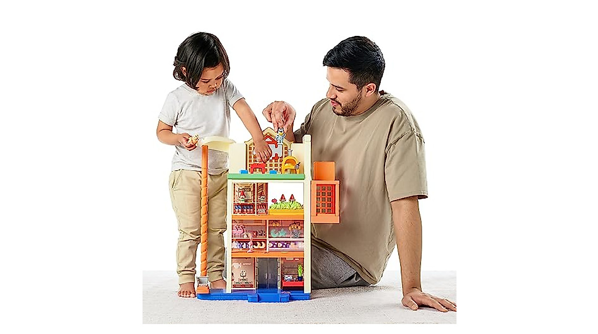 Bluey Hammerbarn Mega Set with Lift, Lights & Sounds | Amazon Exclusive