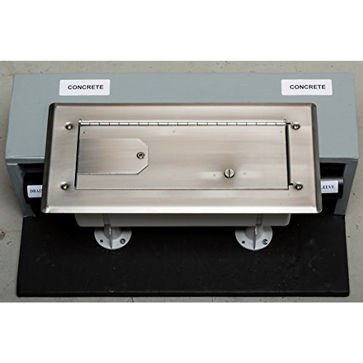 Burnaby Manufacturing VGP-CD-50 Concrete Deck Box Versatile Gas Plug, 1/2"