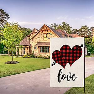 Valentines Day Love Garden Flag Vertical Double Sided Burlap Yard Flags Signs for Valentine’s Day Spring Summer Fall Yard Outdoor Farmhouse Decoration Small