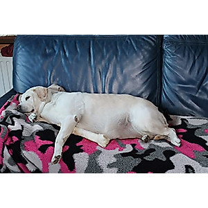 Tirrinia Soft Camo Throw Blanket for Couch, Fluffy Fuzzy Sherpa Blanket for Camping Traveling Bed Sofa,Cozy Christmas Home Decor & Gifts for Women, Men, 50x60