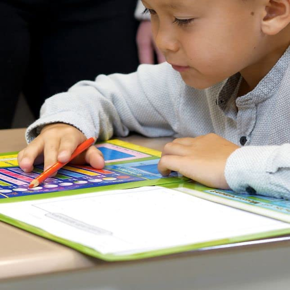 Really Good Stuff Intermediate Math Resource 4-Pocket Folders - Set of 12