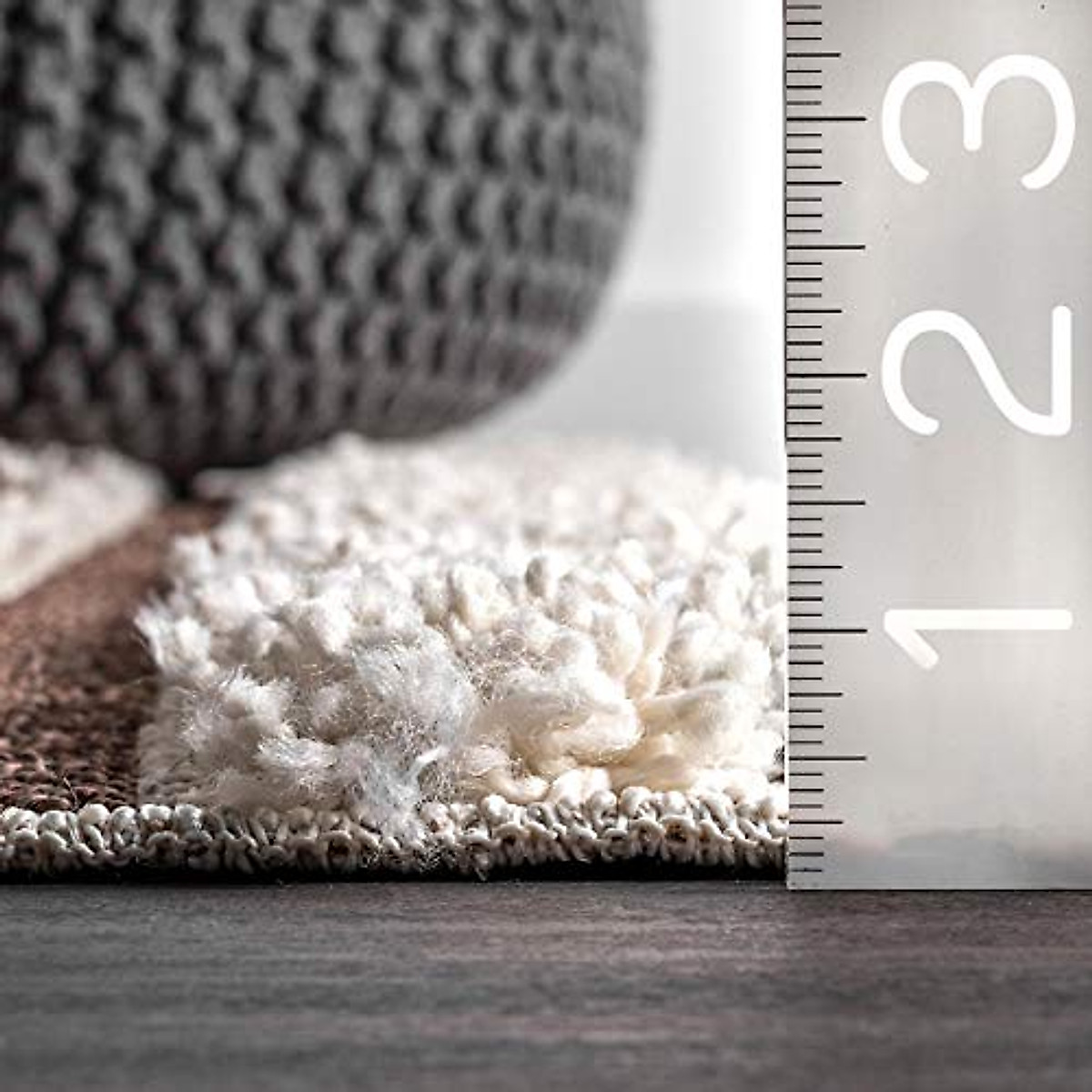 nuLOOM Helena Tribal High-Low Area Rug, 5' 3" x 7' 3", Brown