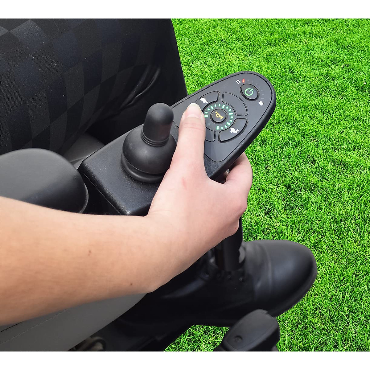 AlveyTech Keypad for 4-Key Dynamic Shark DK-REMD01 and DK-REMD02 (MK5 SPJ+) Joysticks - Replacement Power Chair Joystick Controller Rubber Pad (MC-GLA80843 / 1165094/82674 / 301201-22 / PLSINDV1264)