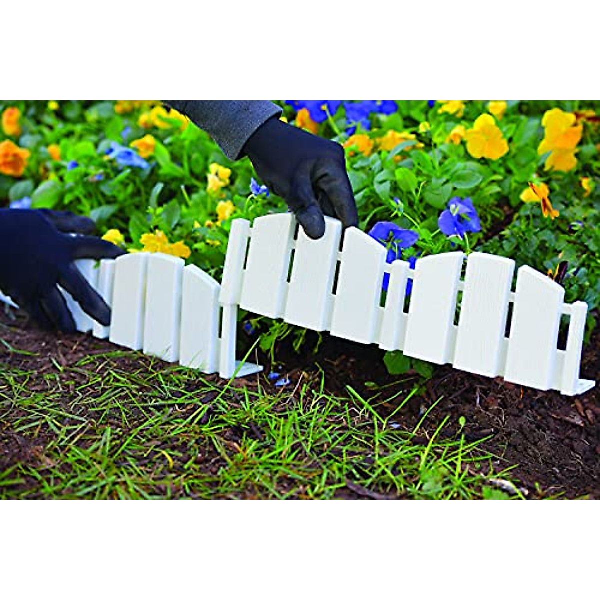 EasyFlex No-Dig Landscape Edging with Anchoring Spikes, 4.5 in. Tall Decorative Adirondack Wood-Look Fence Garden Border, 15 Foot Kit, White (3600WT-15C-6)