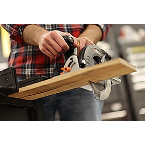 WEN Cordless Circular Saw, 6.5-Inch Blade with 20V Max 4.0 Ah Lithium-Ion Battery and Charger (20625)