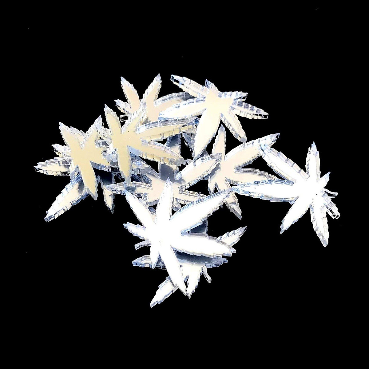 Super Cool Creations Hemp Leaf Shaped Crafting Sets, Red, Pack of 10 x 6cm