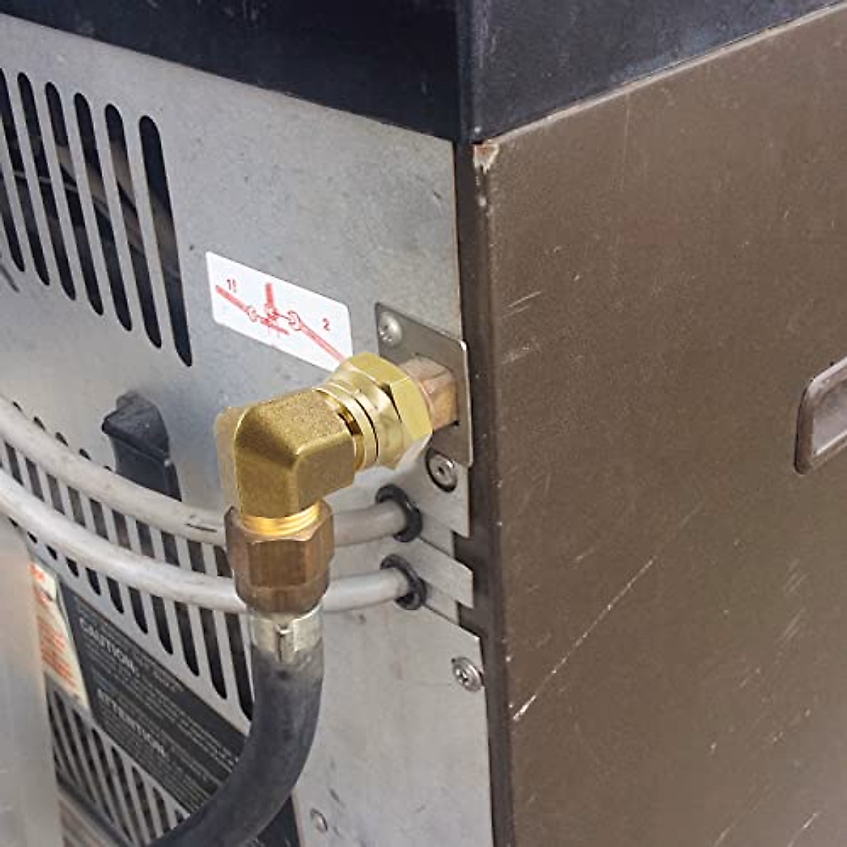 MENSI Propane Gas Water Oil 90 Degree Elbow Connector Coupling Fittings For BBQ Grills, Olympian Wave Heater Replacement For Camco 57633 (3/8" female swivel flare x 3/8" male flare)