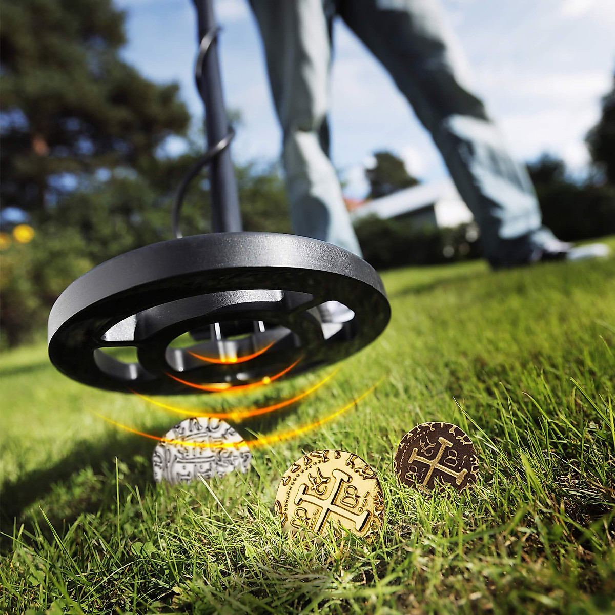 Pirate Coins, 102 Bronze, Silver & Gold Treasure Coin Set, Metal Replica Spanish Doubloons for Board Games, Tokens, Cosplay, Realistic Money Imitation, Pirate Treasure Chest, M, L, XL Sizes Mix