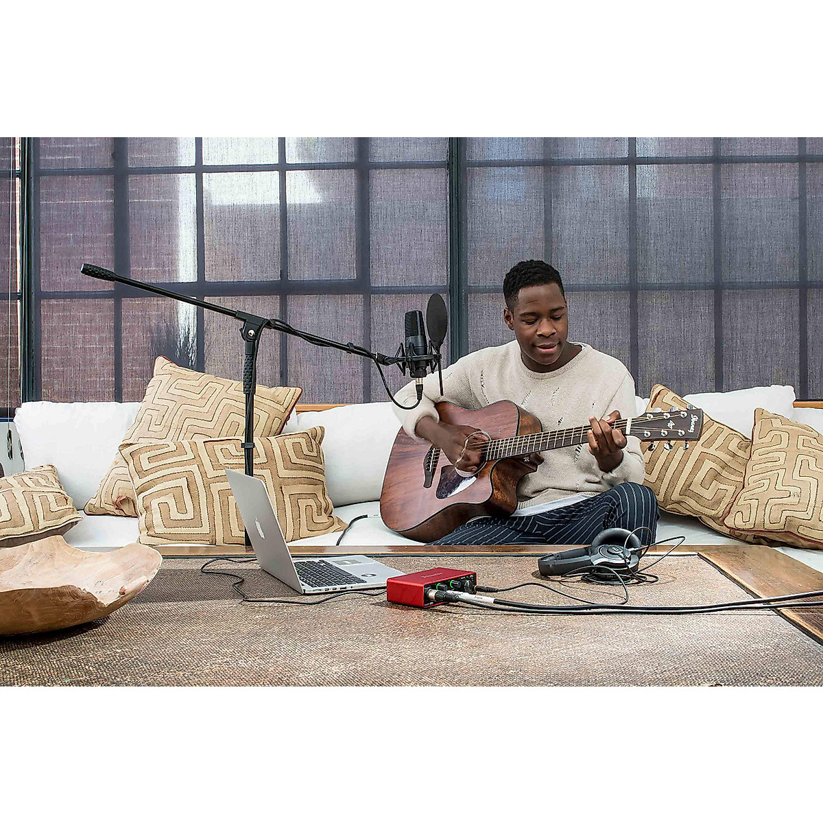 Focusrite Scarlett Solo 3rd Gen 2-in, 2-out USB Audio Interface Bundle with XLR Cable and Austin Bazaar Polishing Cloth