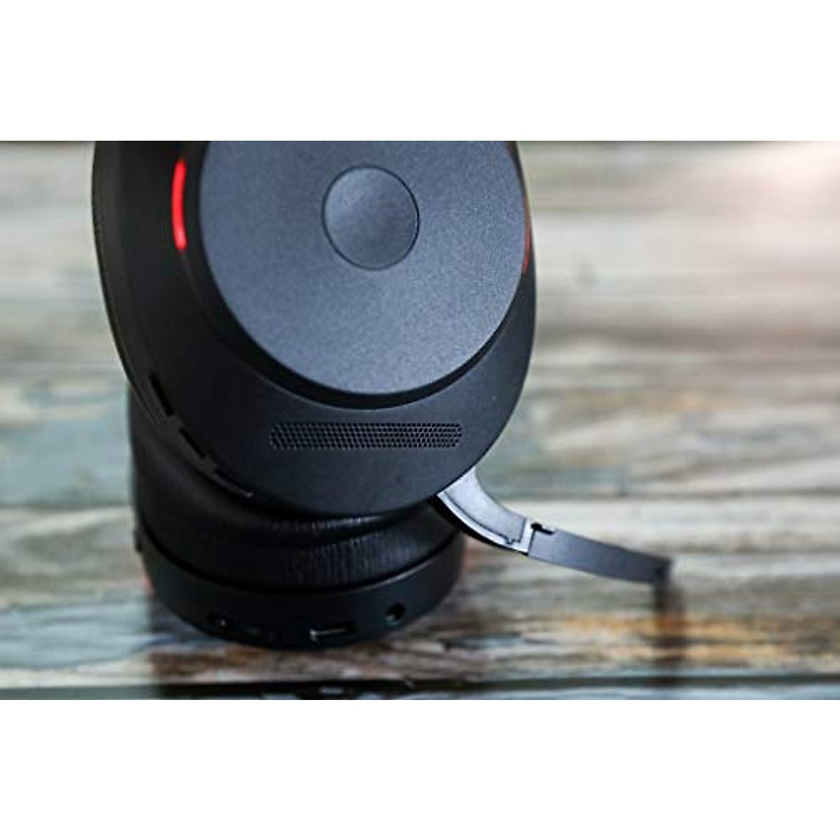 Jabra Evolve2 85 USB-C Stereo Headset with Charging Stand, UC Optimized, Leading Wireless Performance with Advanced Noise-Cancelling Microphone, All Day Battery - Black